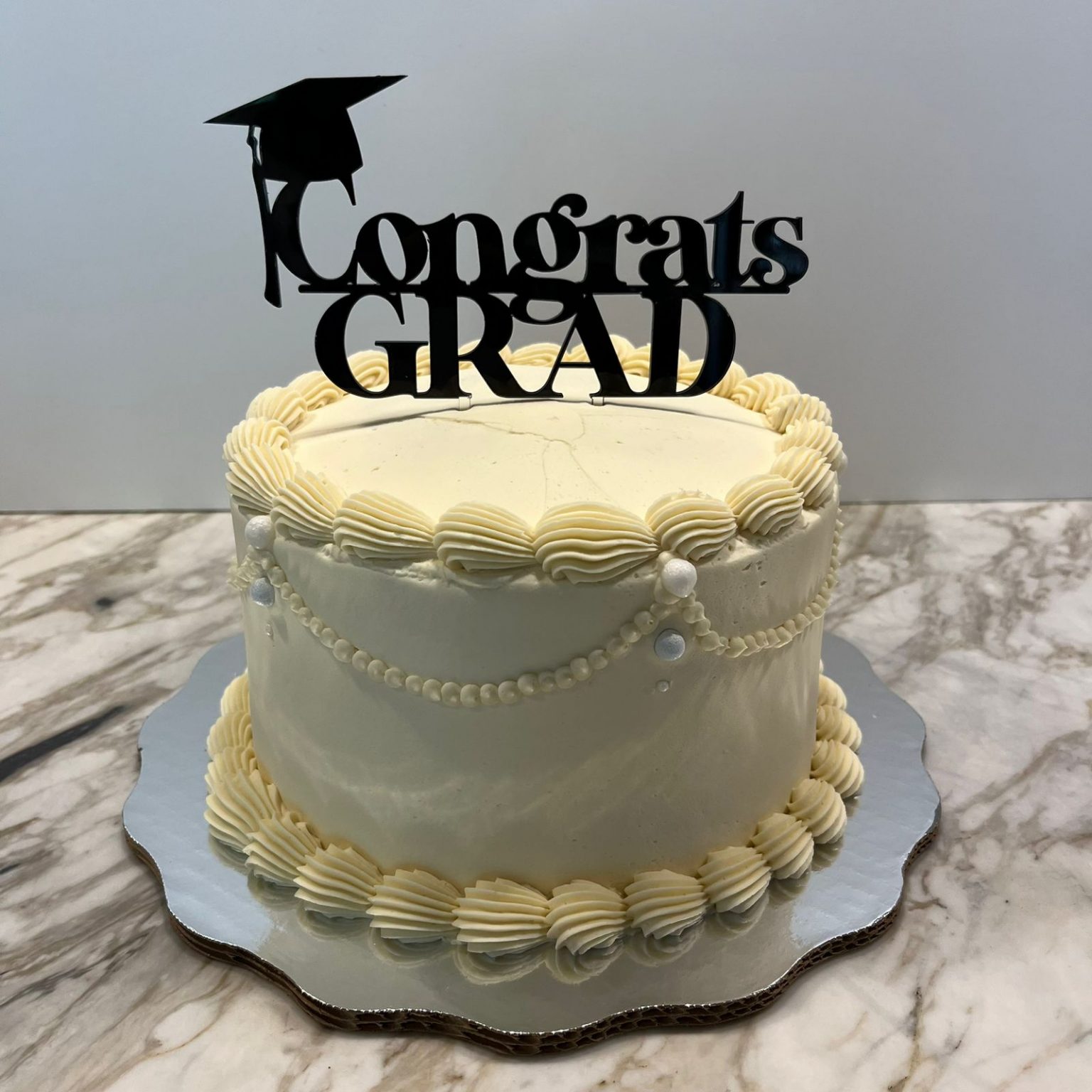 Congrats Grad Vintage Cake - Pasteles de Laura