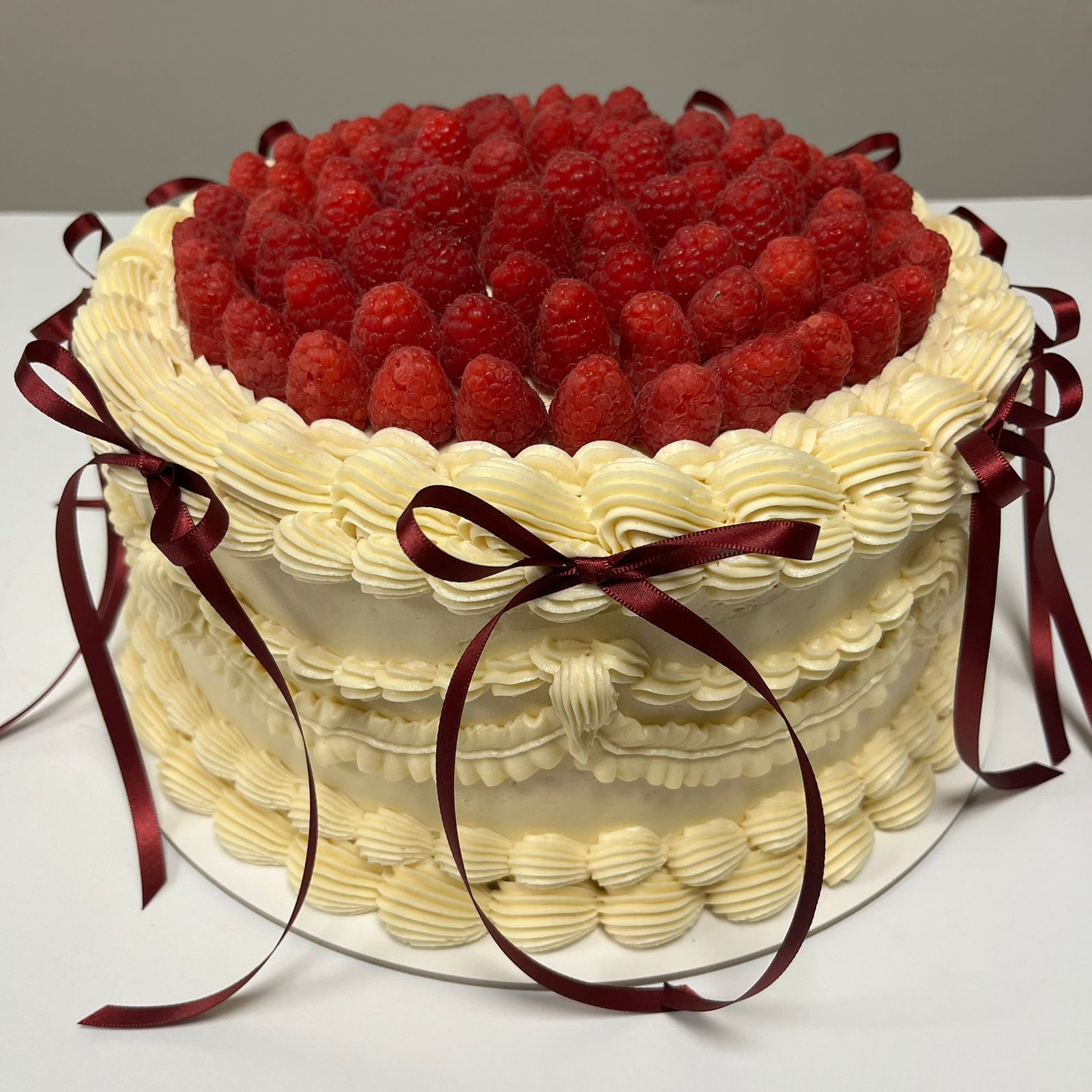 Vintage Raspberry Cake - Pasteles de Laura